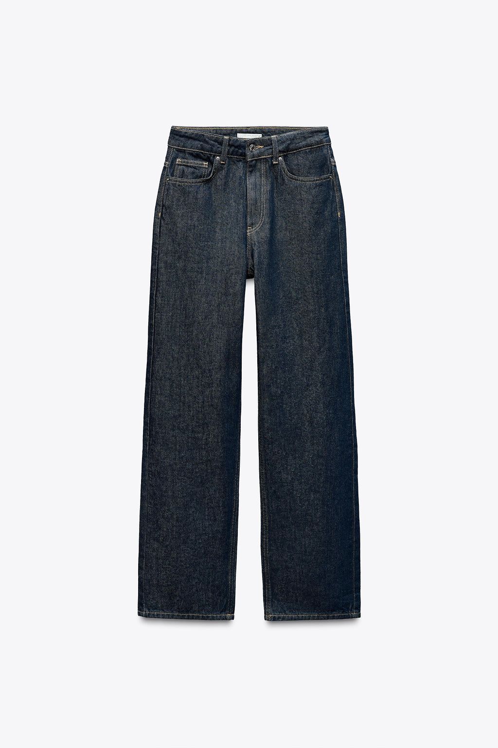 The Jeans Kendall Jenner Wore to Make Flip-Flops Look Sophisticated ...