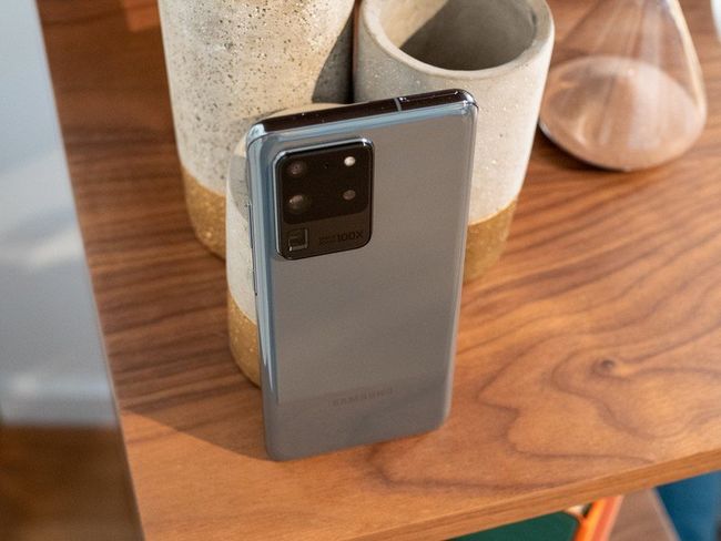 Samsung Galaxy S20 Ultra Review: Incredible phone, offensive price ...