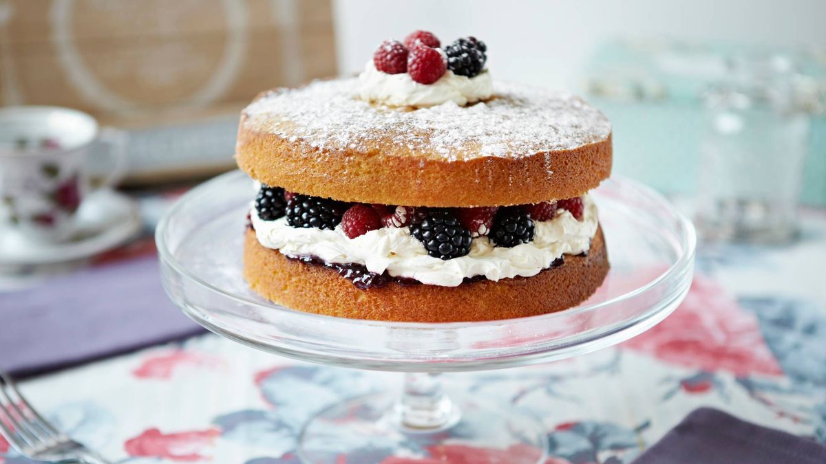 Baking newbies - this £20 essentials kit is all you need to get ...