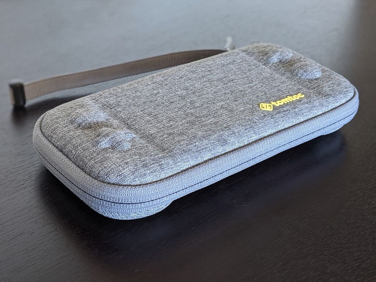 Tomtoc Slim Case for Nintendo Switch Lite review: Impressive protection ...