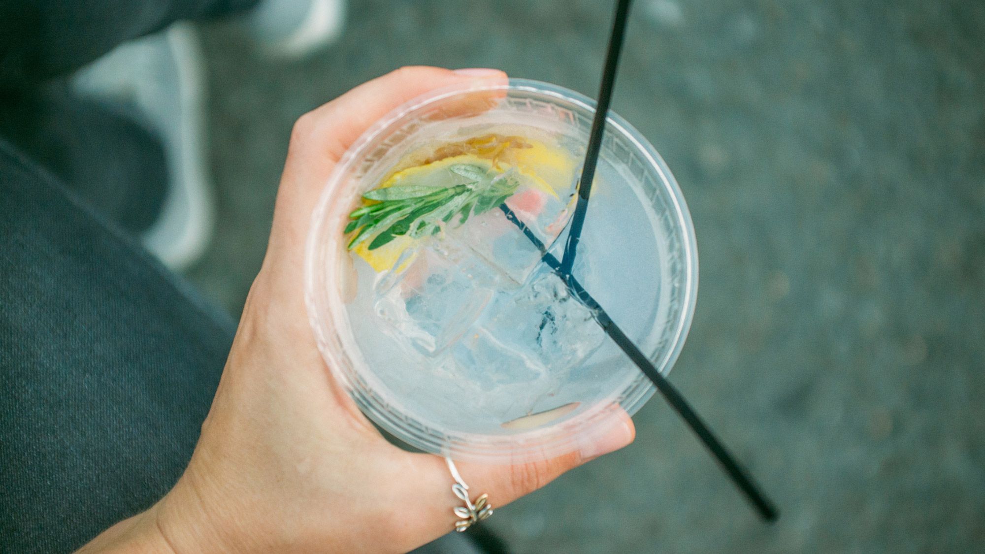 This £10 bottle Of Gin Has Been Ranked One Of The Best In The World ...