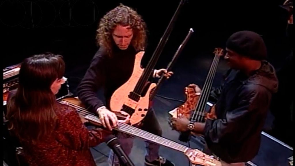 Watch the world’s ‘leading solo bassist’ play four different bass ...