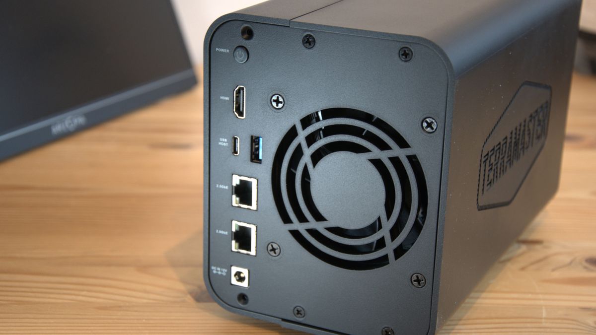 TerraMaster F2-424 review | TechRadar
