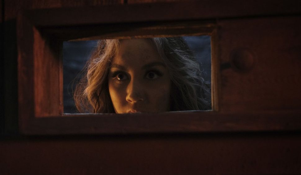 Stargirl: What The Season 1 Finale Ending Means For Season 2 | Cinemablend