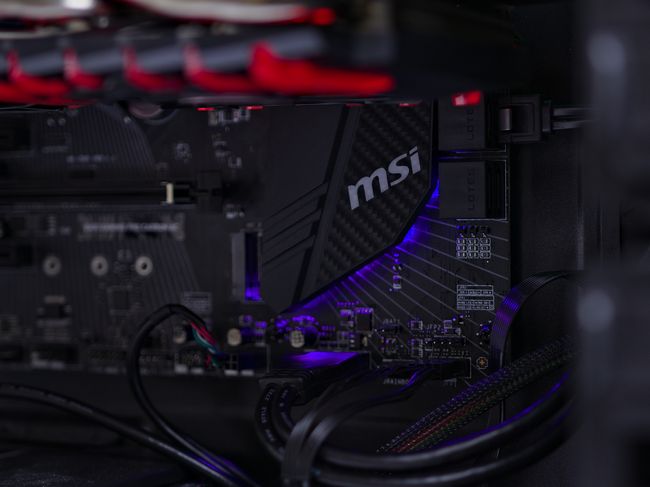 MSI B450 Gaming Pro Carbon AC: Mixed Mid-Range Impressions - Tom's ...