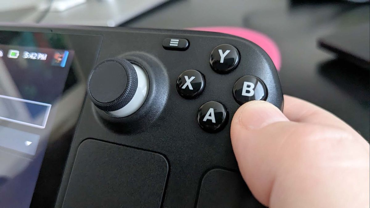 Laptop vs. handheld: Which portable device should you choose for PC ...