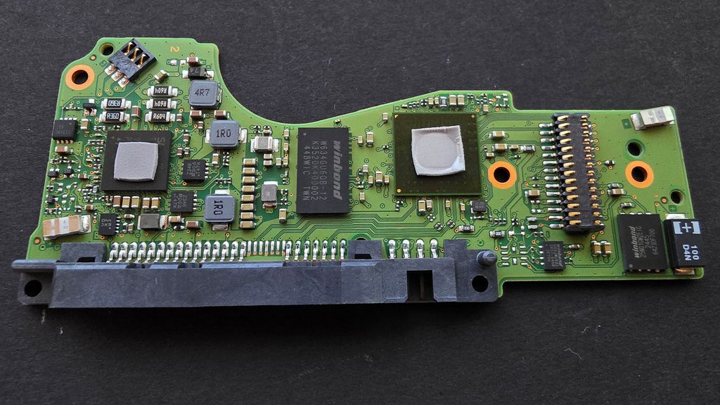 Seagate Exos M 30TB HDD review: laser-powered HAMR recording tech revitalizes the enterprise HDD ...