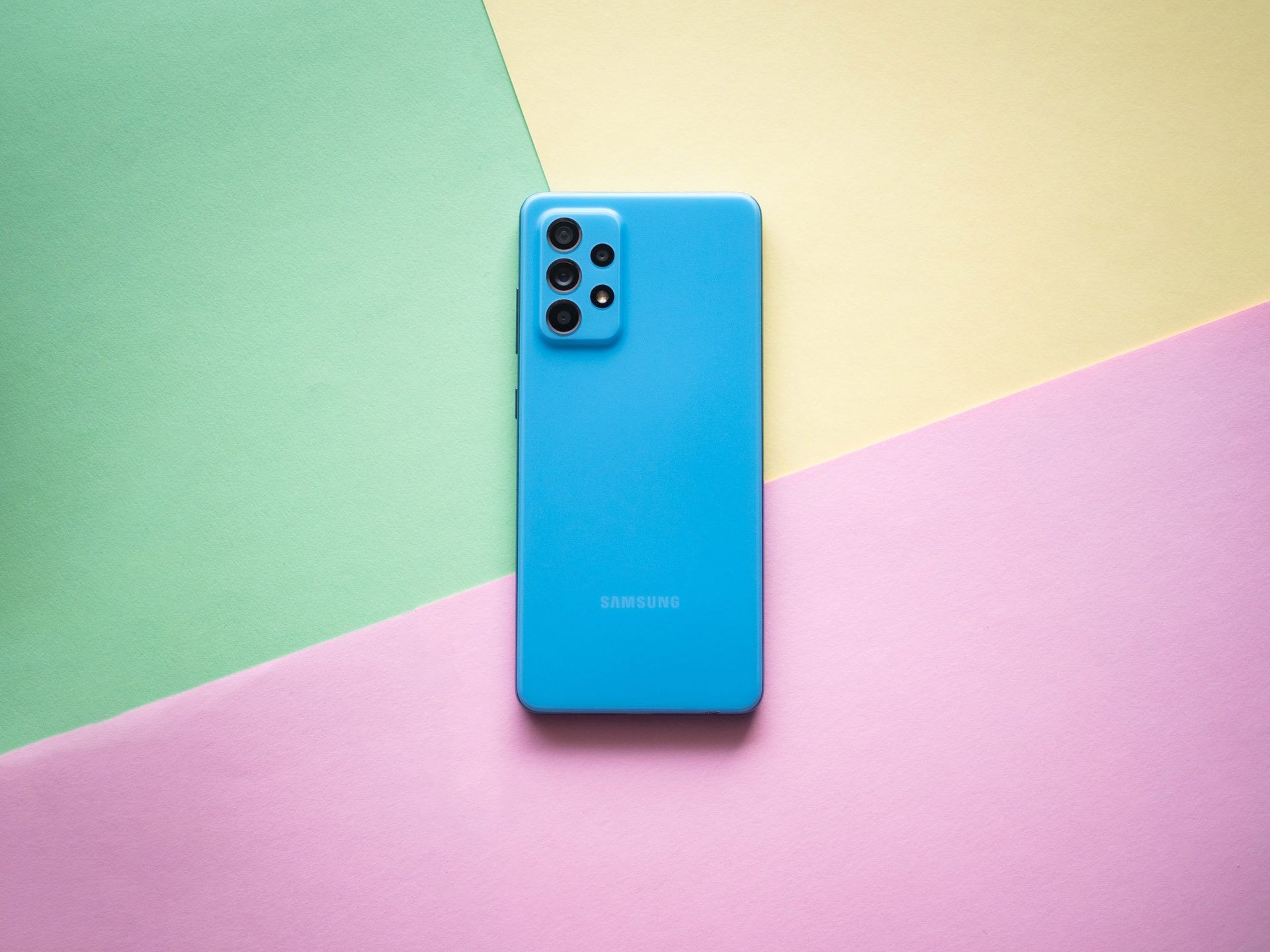 Samsung Galaxy A52 review: The perfect budget phone for most people ...