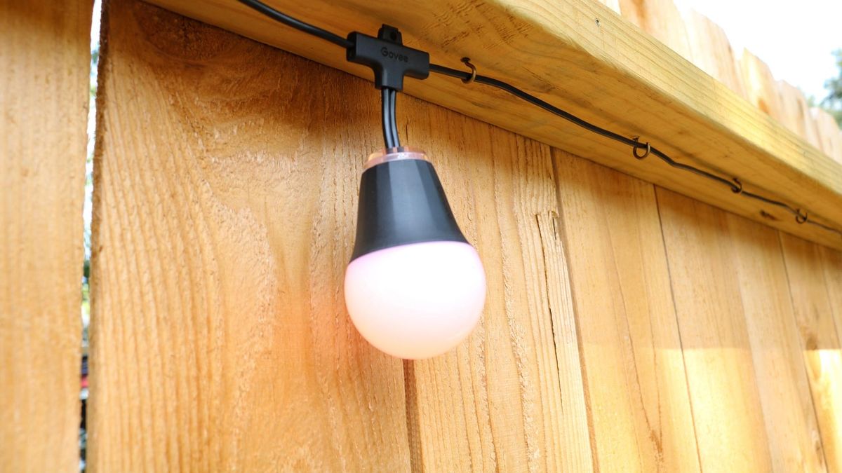 I gave my backyard the ultimate glow-up with these outdoor smart lights ...