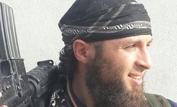 Journalist goes undercover, becomes the fiancée of an ISIS commander ...