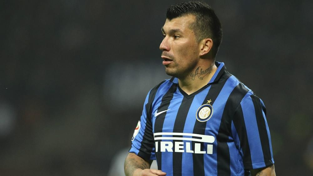 Medel: Inter need head, heart and balls to beat Roma | FourFourTwo