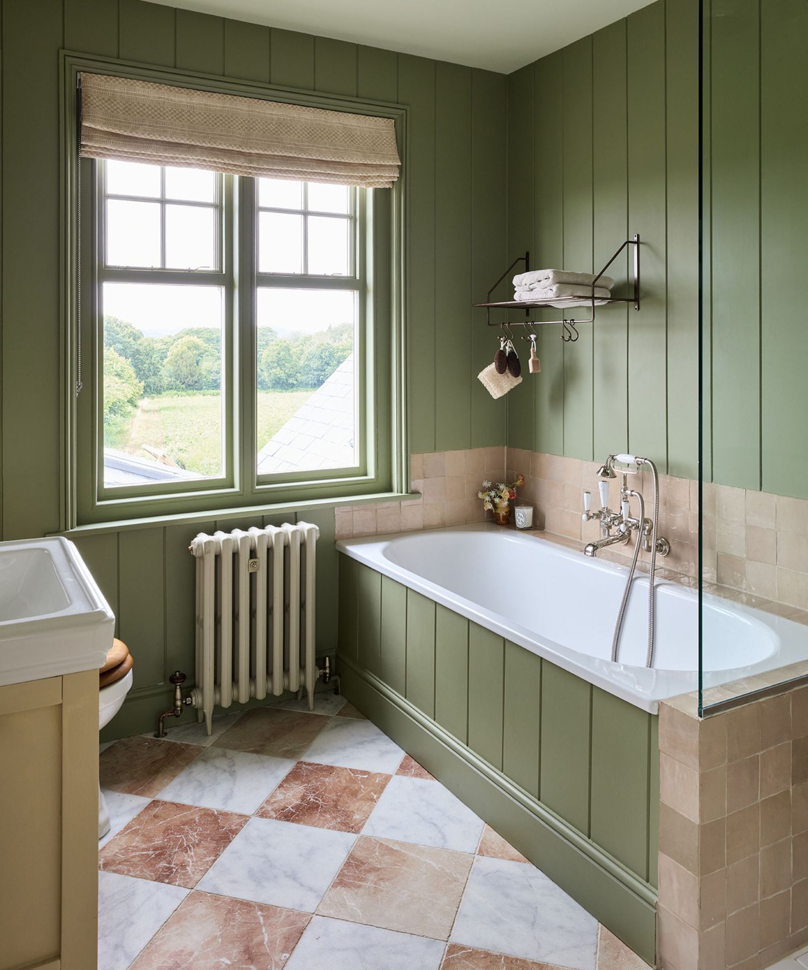 Trust me - this is the one bathroom layout rule to never ignore | Homes ...