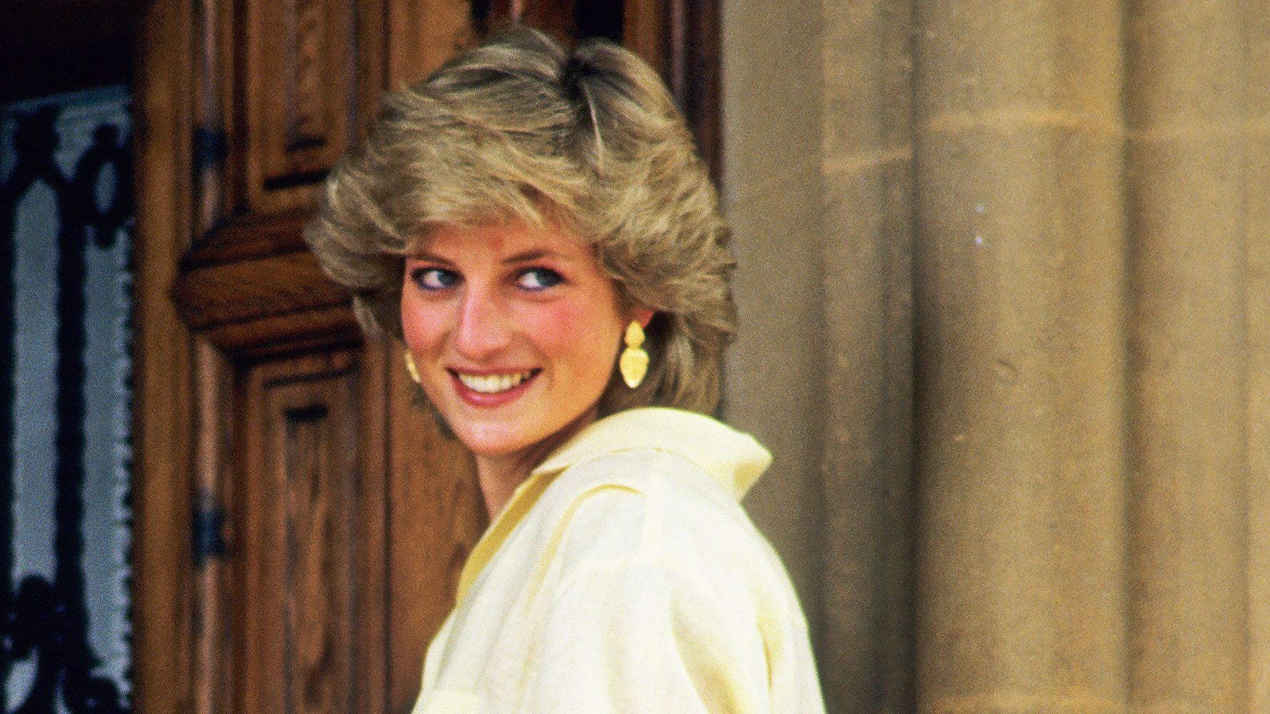 Princess Diana Cut Her Hair in Quarter-Inch Increments so Fans Wouldn’t ...
