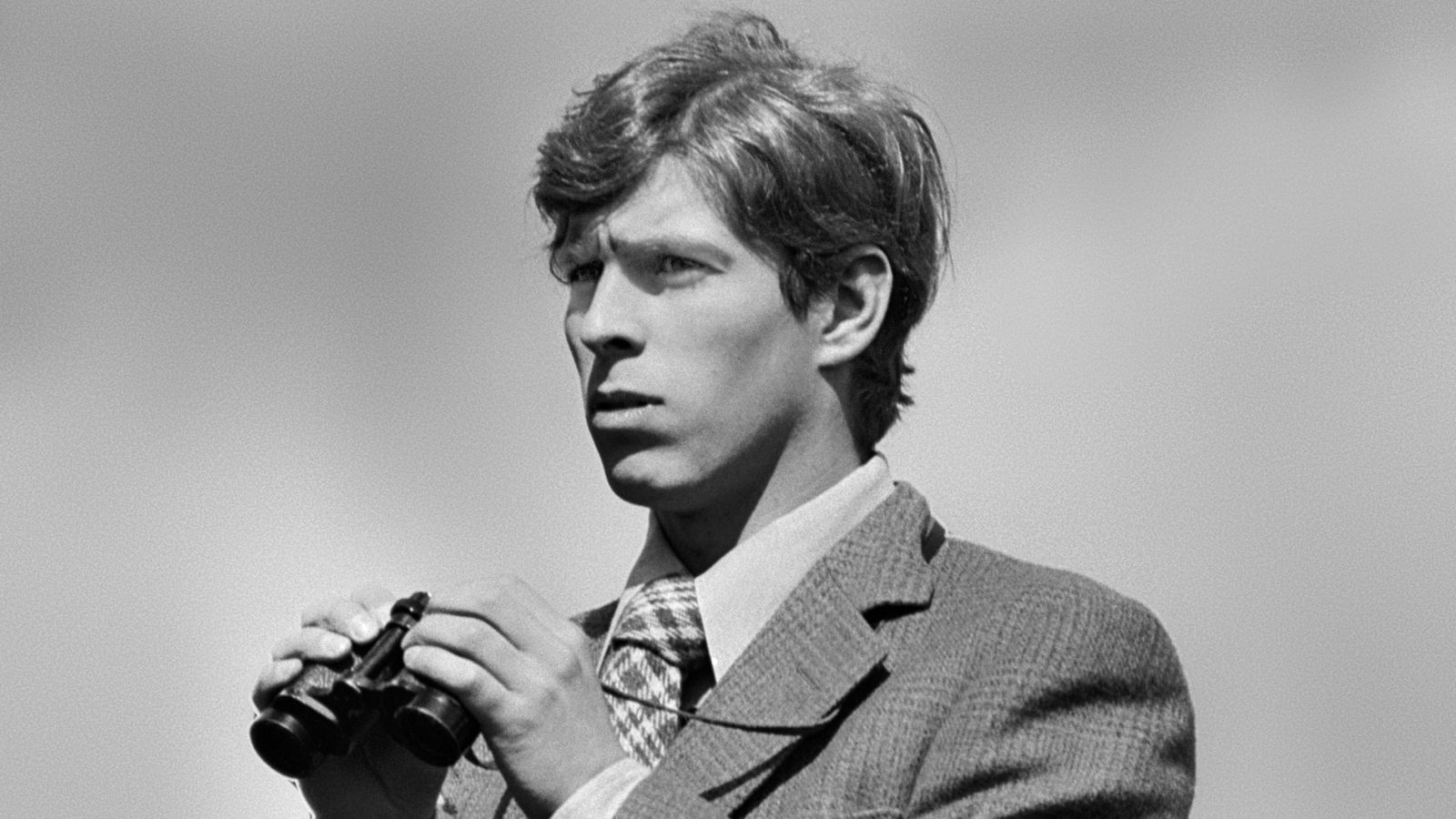 Ex-Prince Andrew's Schoolmates Recall Him As Being "Arrogant" and "a ...