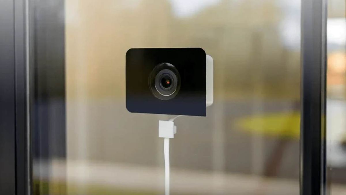 Wyze’s new security camera is the easiest model to install – it sticks ...