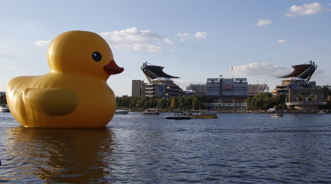 Dummies, ducks and decoys: 10 of the best no-touch assists | FourFourTwo