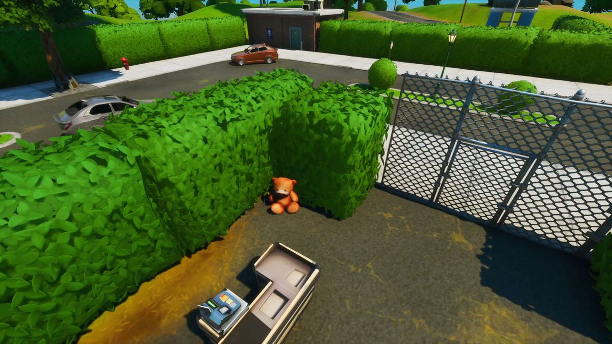 Fortnite Teddy Bears Holly Hedges locations: Where to destroy Teddy ...