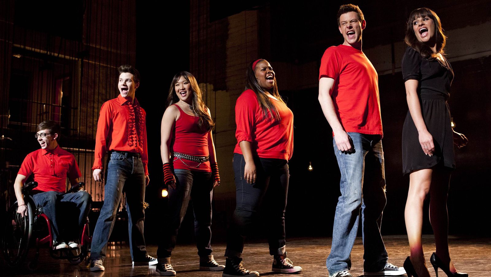 40 Surprising 'Glee' Fun Facts | 'Glee' Trivia Every Gleek Should Know ...