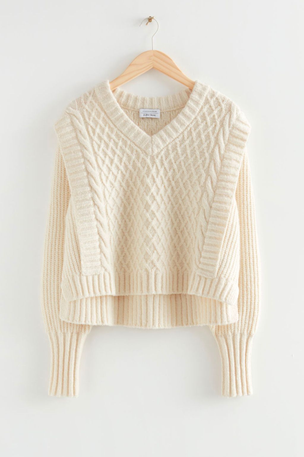 The 12 Best Oversized Sweaters for Women in 2023 | Marie Claire