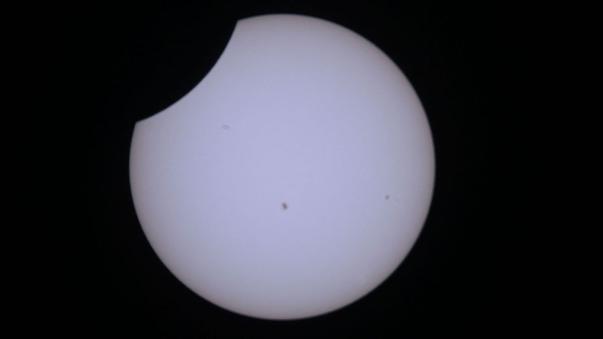 Astronauts' photos capture April 8 solar eclipse from Earth orbit | Space
