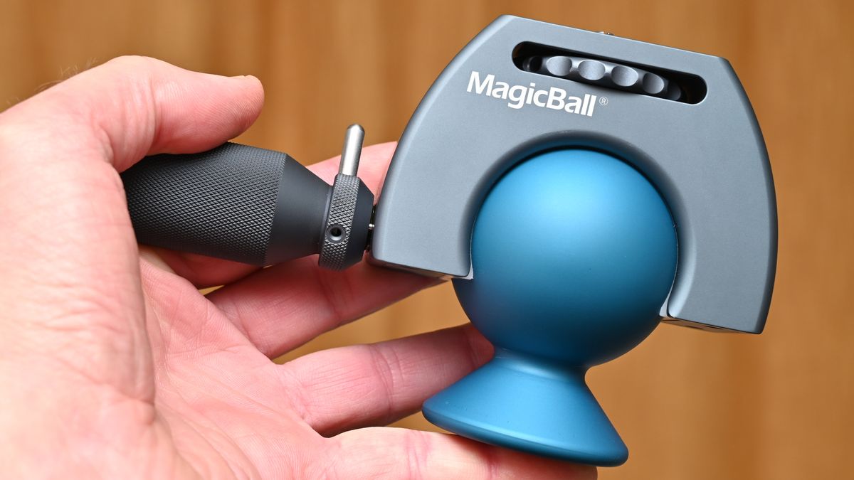 Novoflex MagicBall review: a precision-engineered German twist on ...