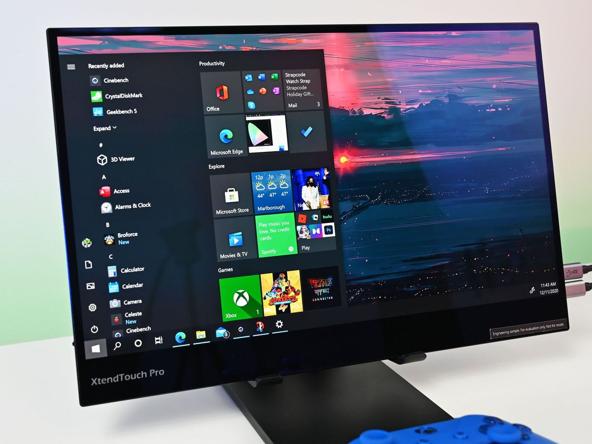 First look: XtendTouch Pro — the world's first 4K AMOLED portable ...