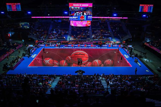 Comcast Xfinity Introduces New Multiview, Fan View Features In Time For ...