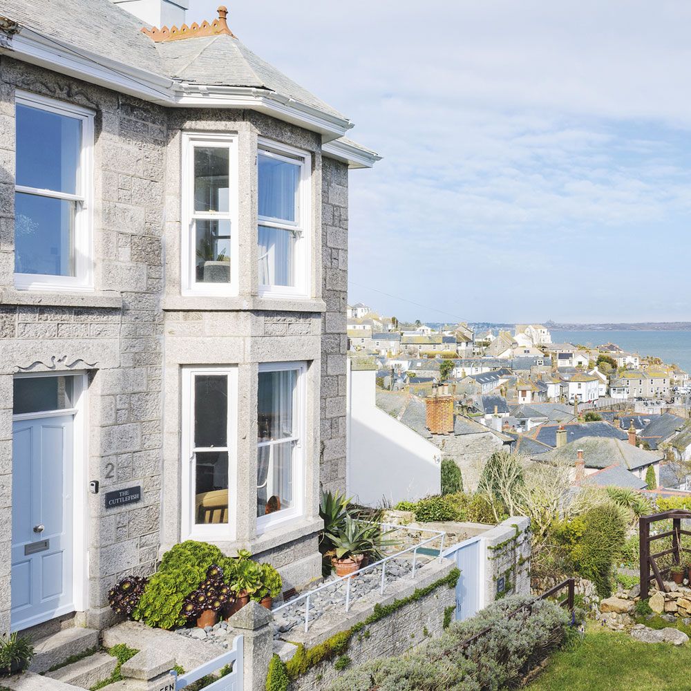 Be inspired by this pretty coastal home in Cornwall | Ideal Home