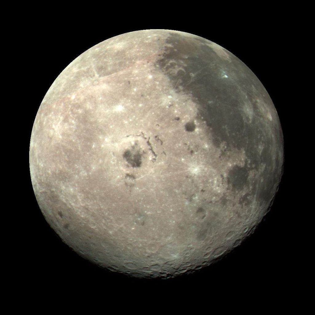 Is the moon still geologically active? Evidence says it's possible | Space