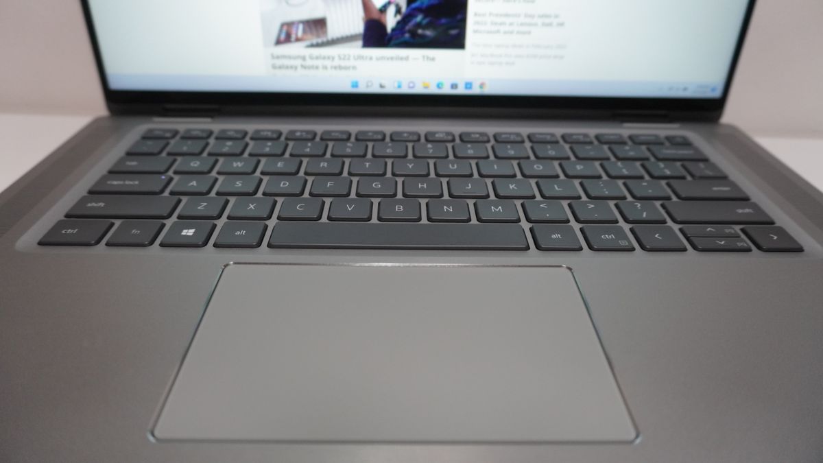 Dell Latitude 9520 2-in-1 review | Laptop Mag