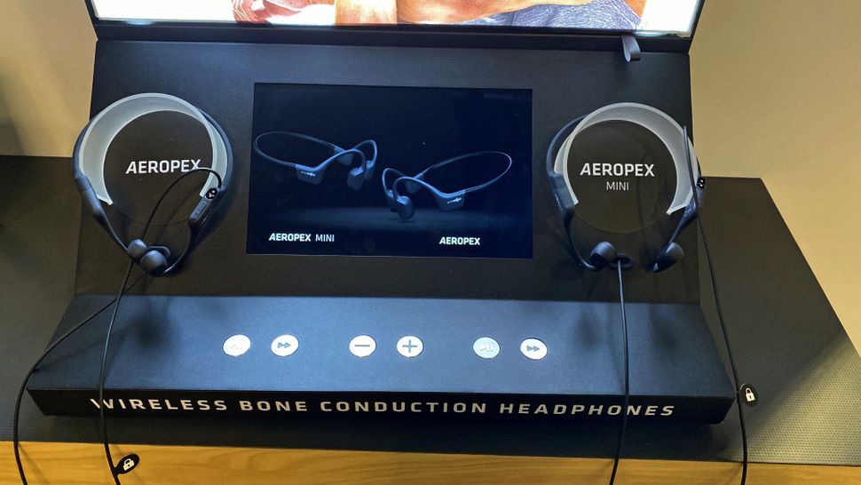Exclusive: Aftershokz Aeropex Mini spotted at CES 2020, upgrading some ...