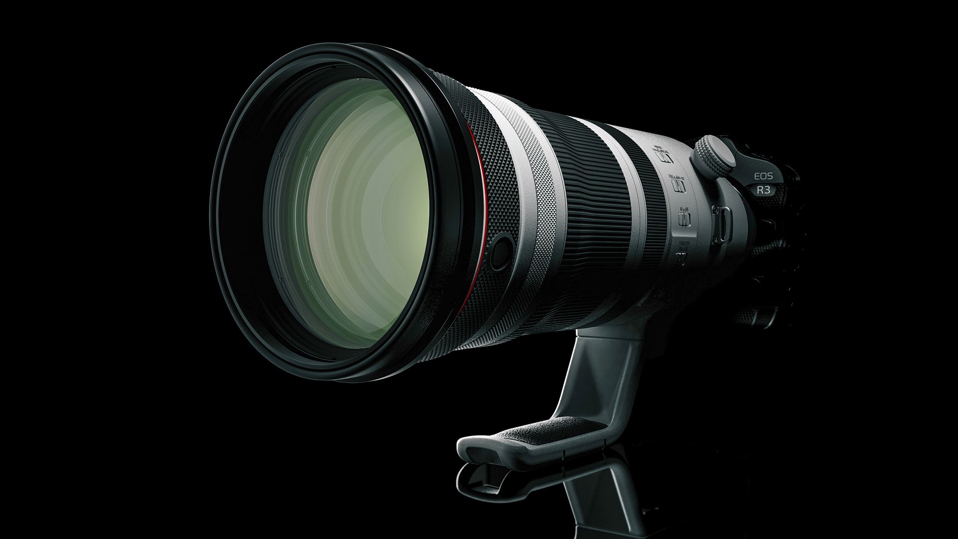 Canon is working on its first RF lens with a built-in teleconverter ...
