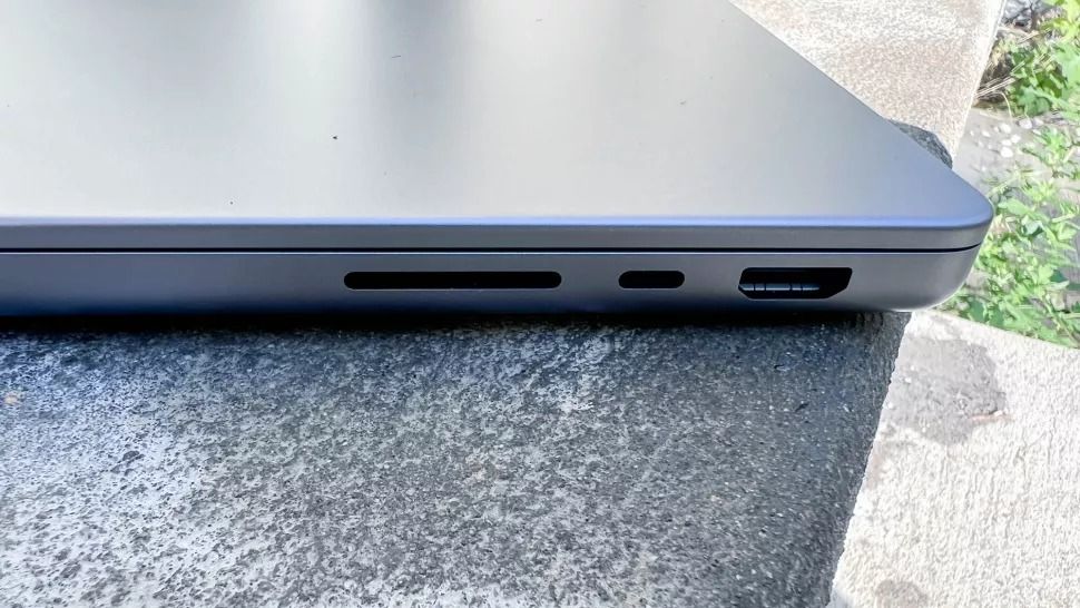 M2 Pro MacBook Pro vs. M1 Pro MacBook Pro — how are they different ...