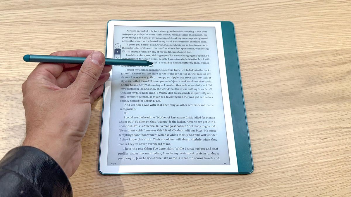 Kindle Scribe (2024) hands-on: AI and a new pen make this tablet much ...