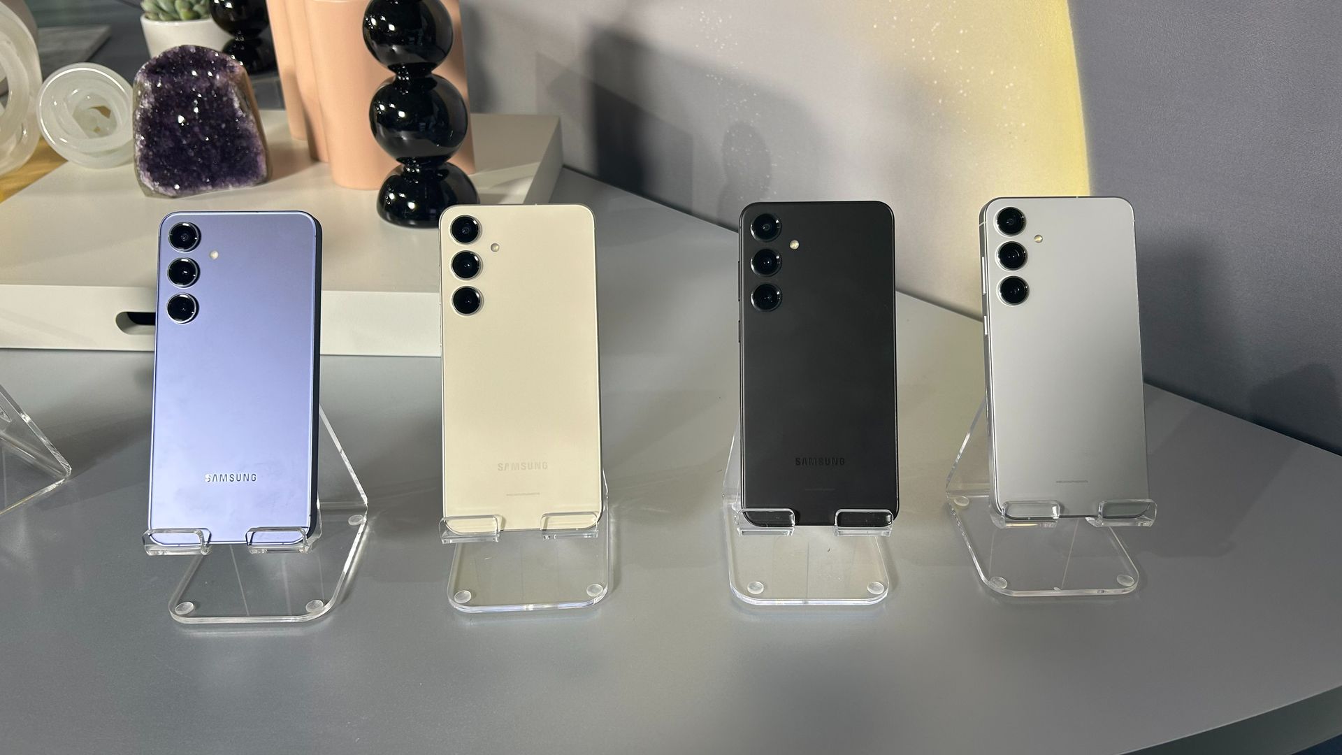 Samsung officially launches its AI supercharged S24 series of Galaxy ...