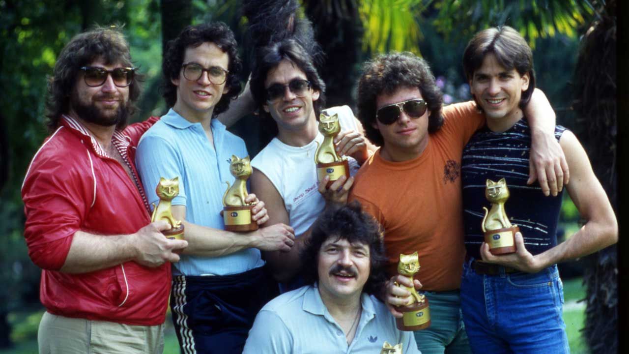 Toto's video for Africa has now been watched a billion times on YouTube ...