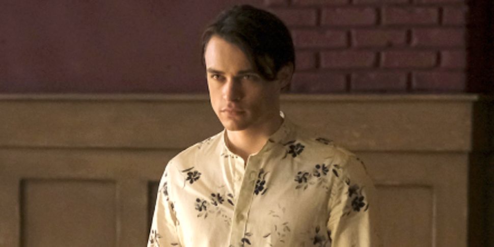 Legacies' Sebastian Was Lying To Alaric About Controlling Lizzie, Right ...