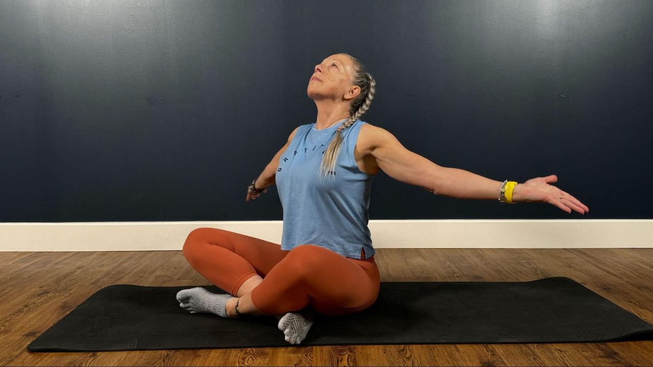 "It feels good!"—shake off a stiff neck and shoulders with these eight ...