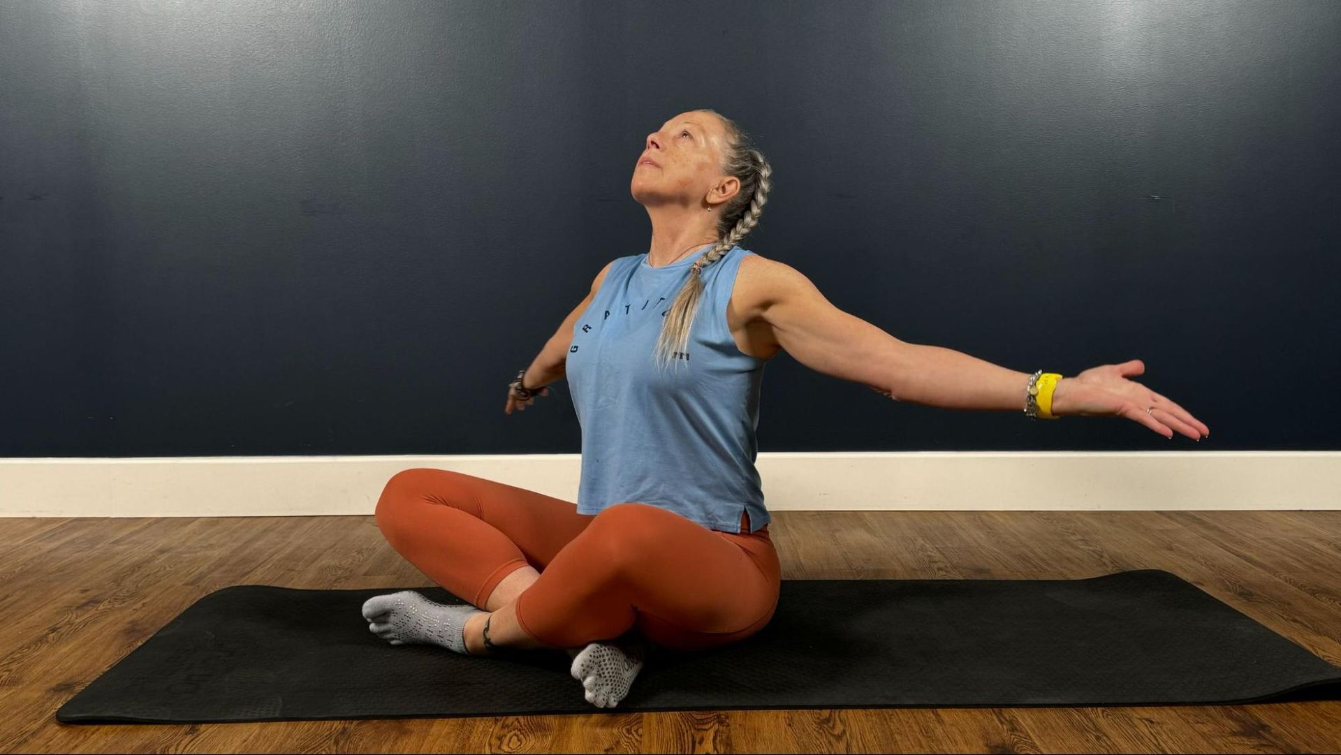 "It feels good!"—shake off a stiff neck and shoulders with these eight ...