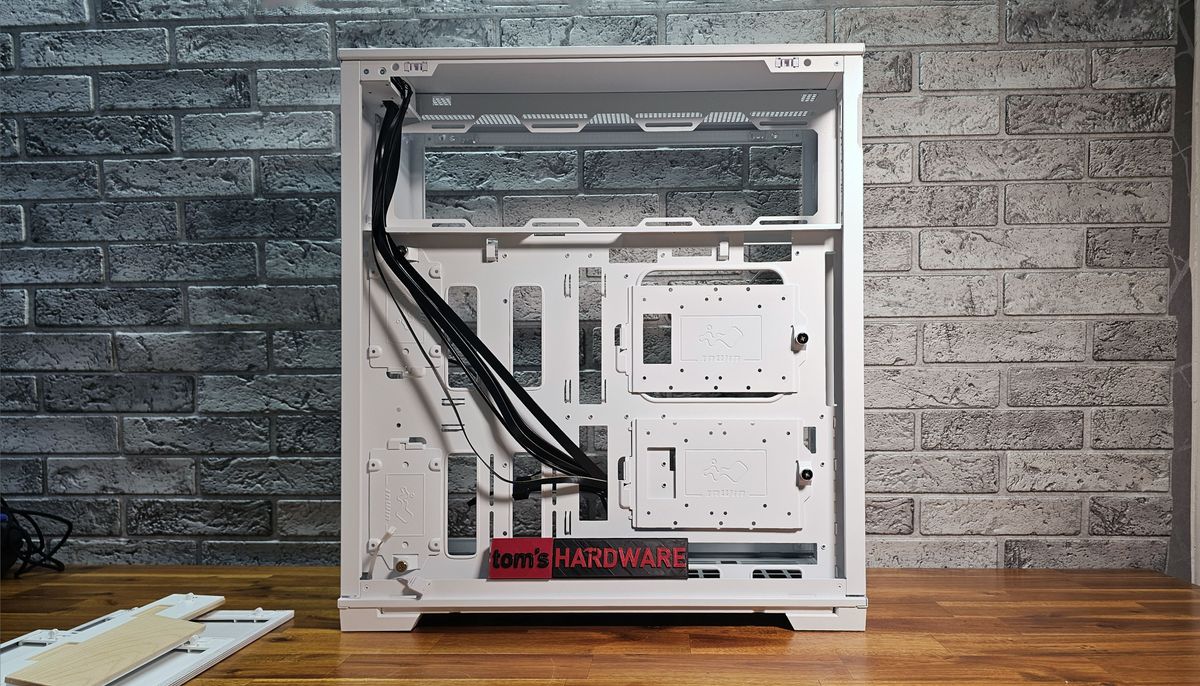 Hands-on with InWin's F5 PC Case: Back-connector motherboard support ...