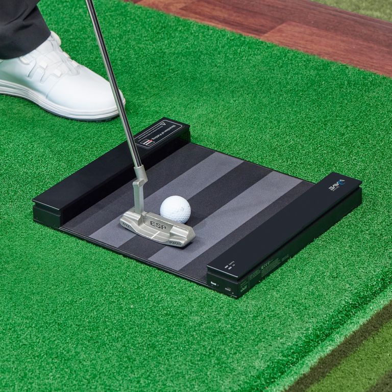GolfZon Wave And Homecourse Golf Screen Review | Golf Monthly