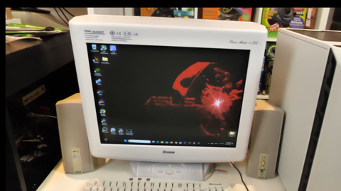 Ancient CRT monitor hits astonishing 700Hz — resolution reduced to just ...