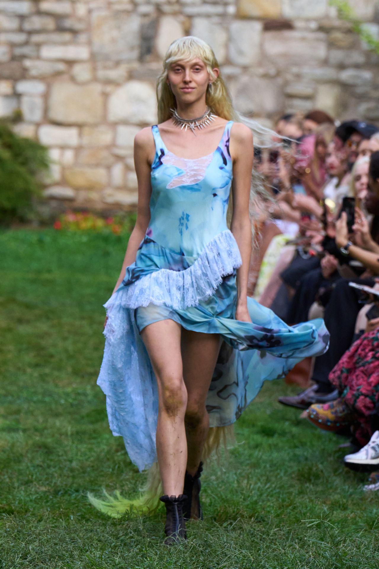 New York Fashion Week Spring 2025 Runways Are Reviving Maximalist ...