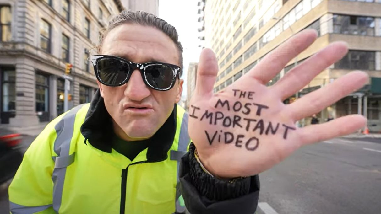 YouTube sensation Casey Neistat launches filmmaking masterclass ...