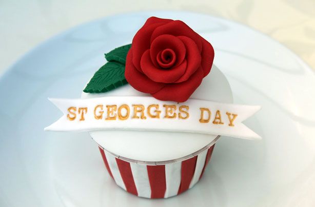 St George’s Day cupcakes | Snack Recipes | GoodtoKnow