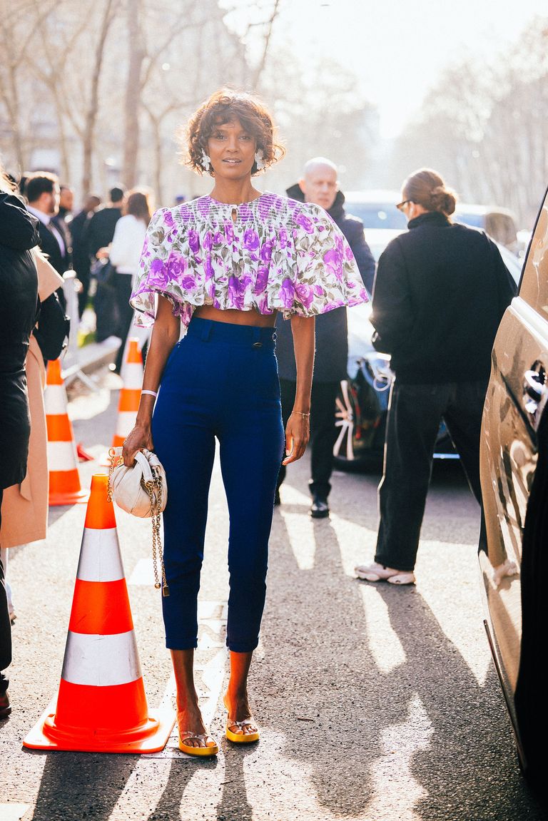 The Best Street Style Outfits From Paris Fashion Week F/W 26 | Who What ...