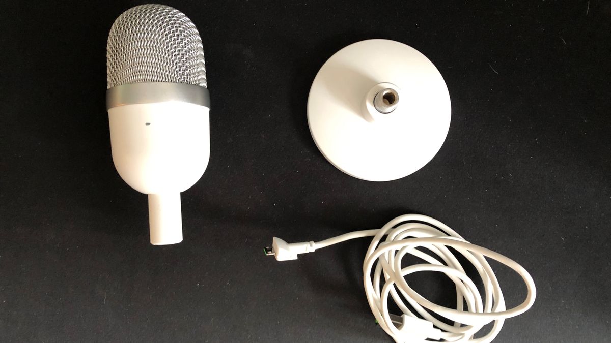 Razer Seiren Mini microphone review | PC Gamer