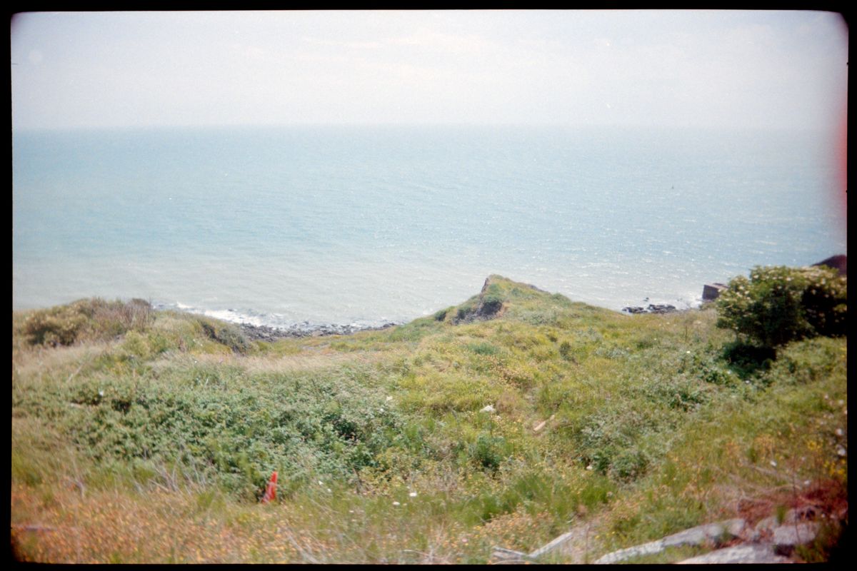 Reto Pano reloadable 35mm film camera review: analog compact camera ...