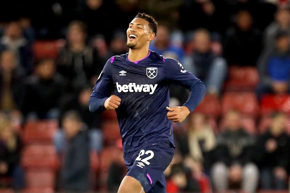 Haller ends goal drought to win points for West Ham | FourFourTwo