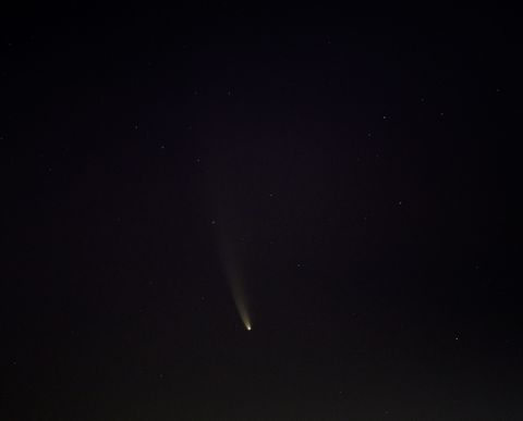 Amazing photos of Comet NEOWISE from the Earth and space | Space